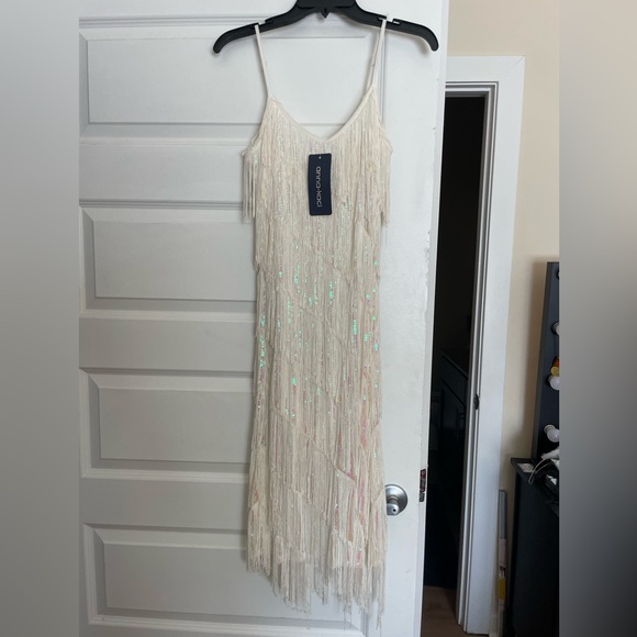 The Unbranded Brand | Dresses | New White Iridescent Flapper Fringe ...